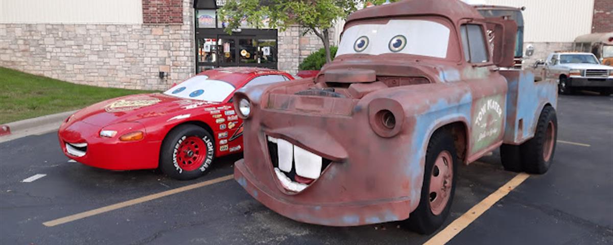 Celebrity Car Museum - Discover Branson